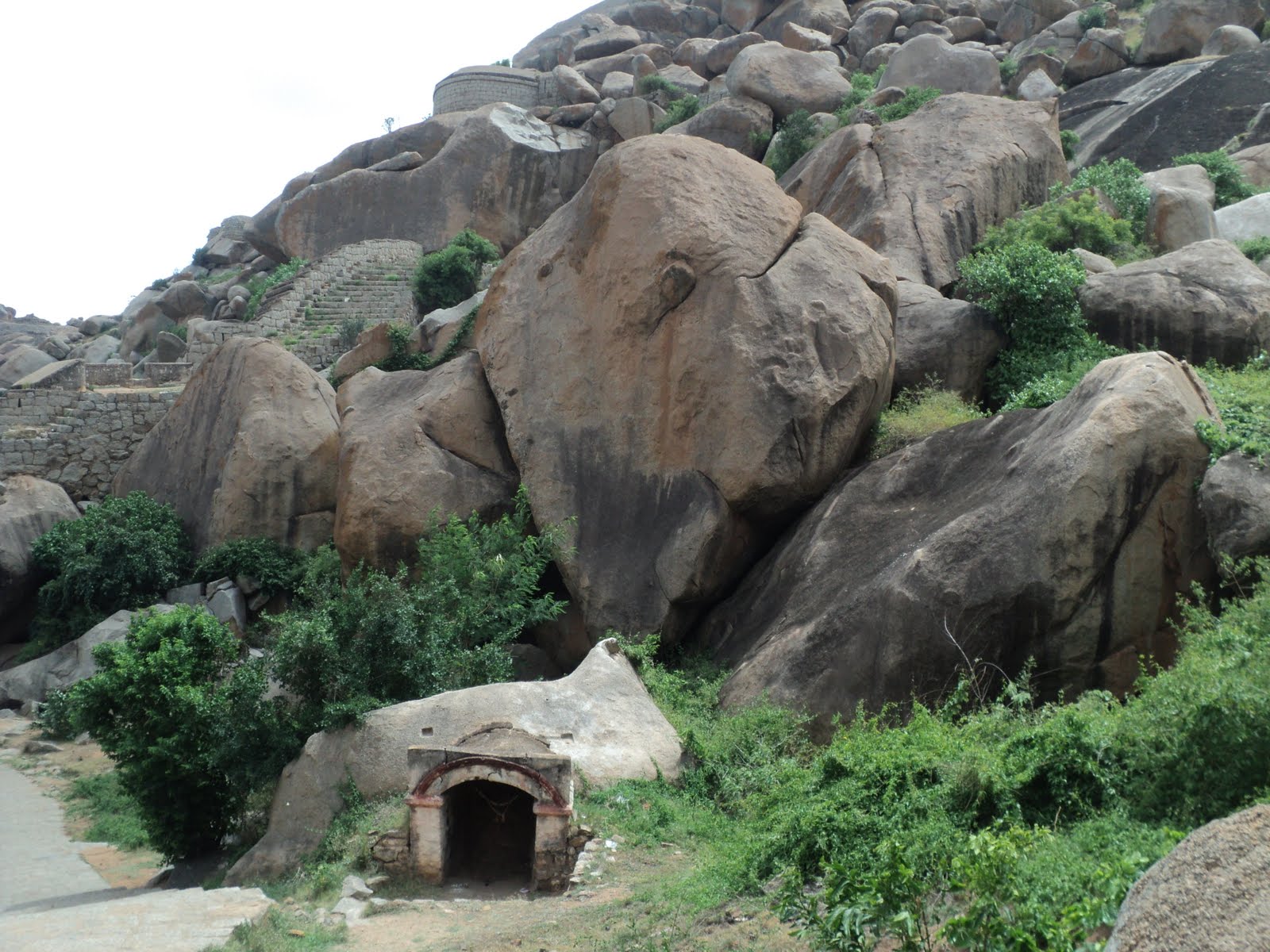 Road trips - Bangalore.: 57) Vani vilas Sagara Dam (Marikanive ...