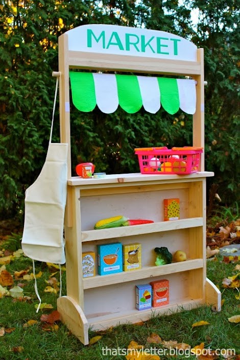 Play Stand | Ana White