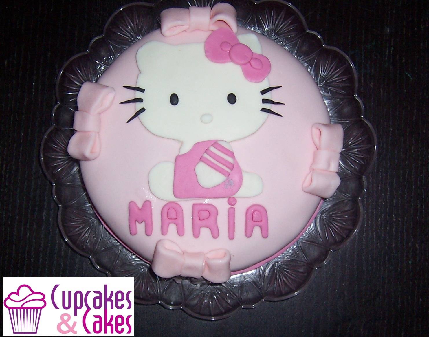 Cupcakes & Cakes: Bolo Aniversário - Maria