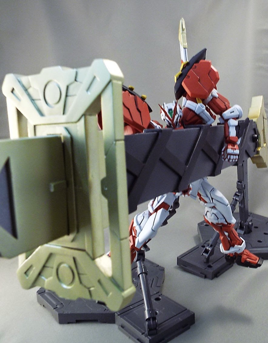 GUNDAM GUY: 1/100 MBF-02 Astray Red Frame "Powered Red" + 150 "Gerbera ...
