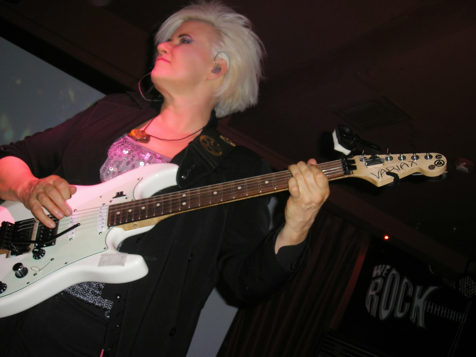 La Libertad de elegir ser esclavo: 2013-12-01 – We Rock - Jennifer ...