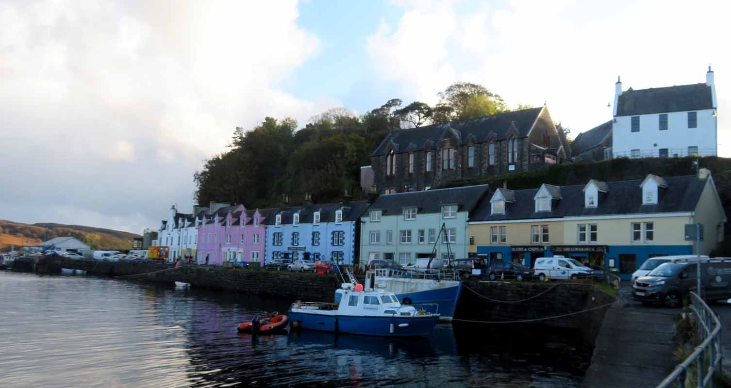 Alex and Bob`s Blue Sky Scotland: Am Meall. (The Lump.) Portree Gallery ...