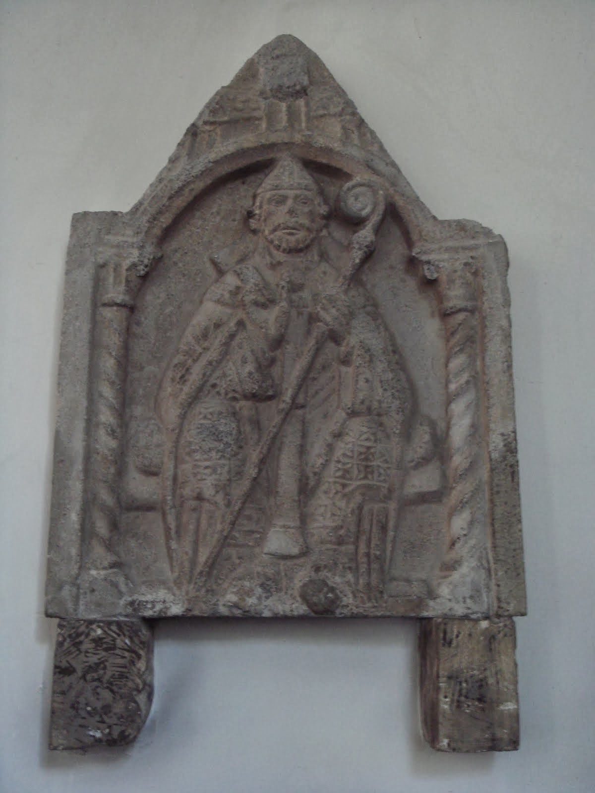 A Clerk of Oxford: St Thomas Becket, 'Holy Thomas of heoueriche'
