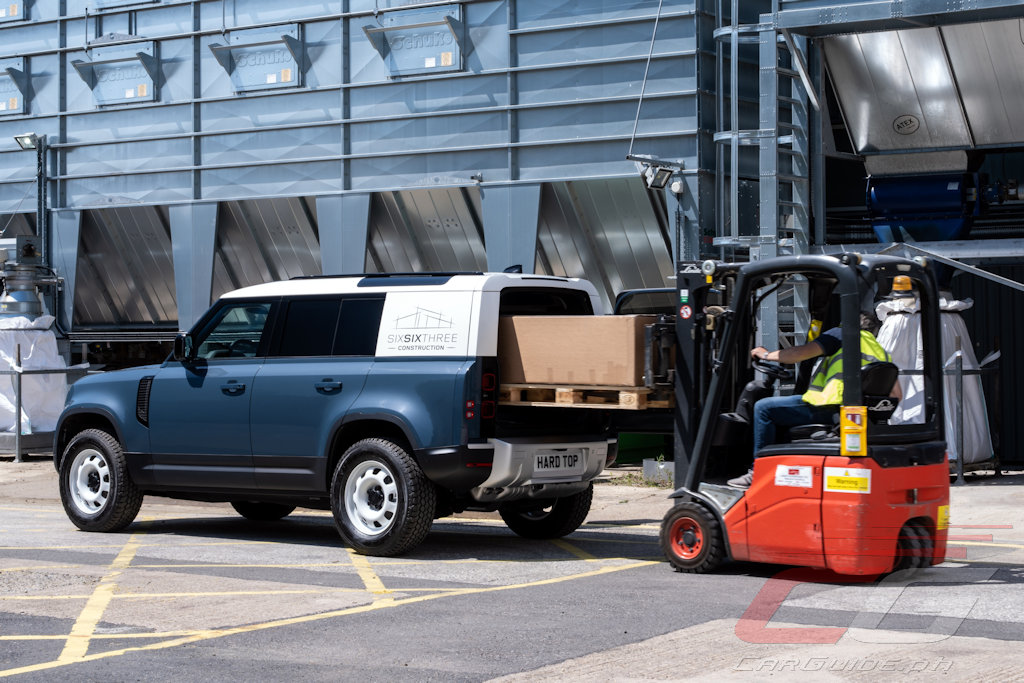 These New Land Rover Defenders Can Deliver Your Cargo Anytime, Anywhere ...