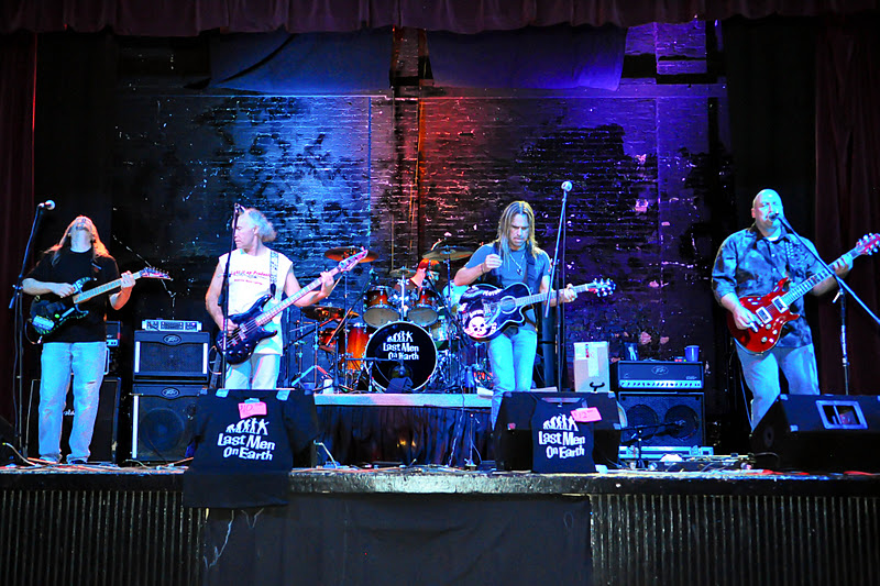 OH SNAP! Life's Great Treasures and Adventures: Kip Winger {Yeah, lead ...