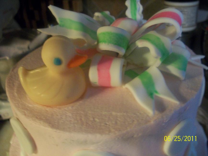 Sandy's Sweet Cakes: Duckie Baby Shower Cake