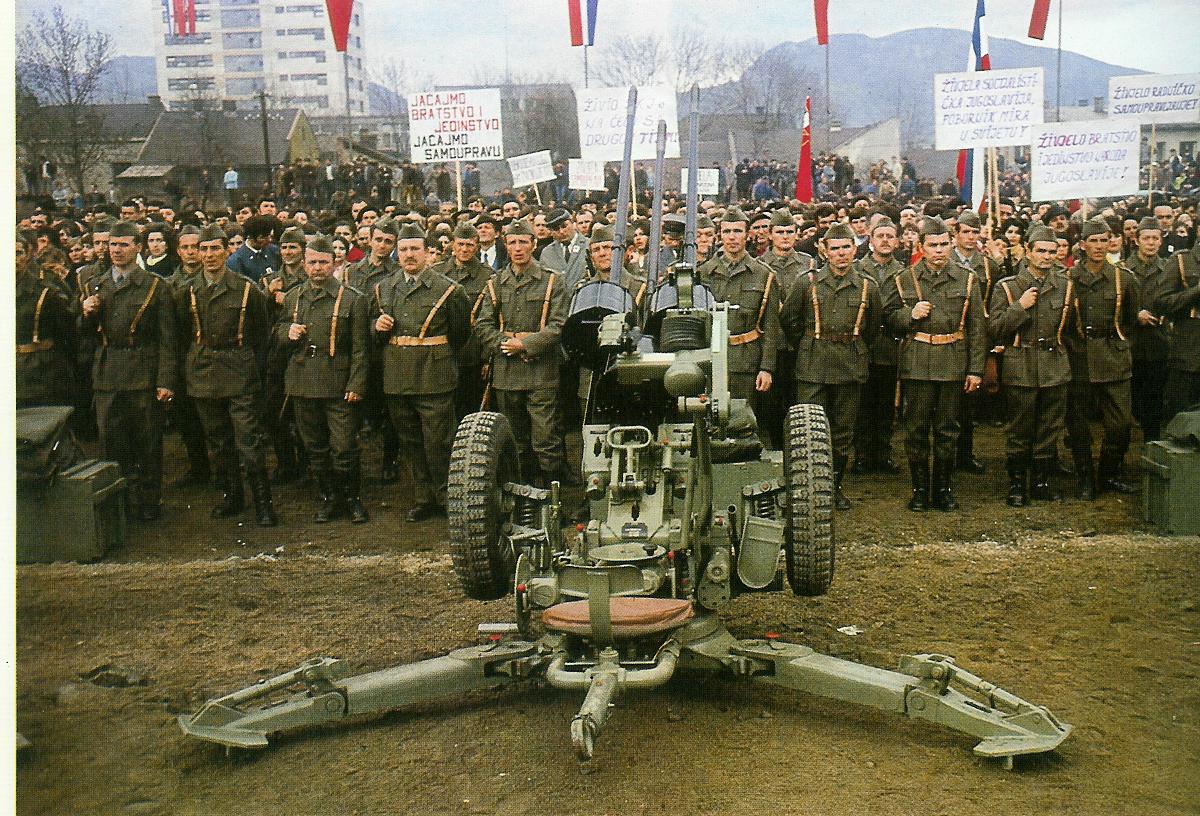 Apuntes y Fotos del JNA ~ Comisariado para la Defensa