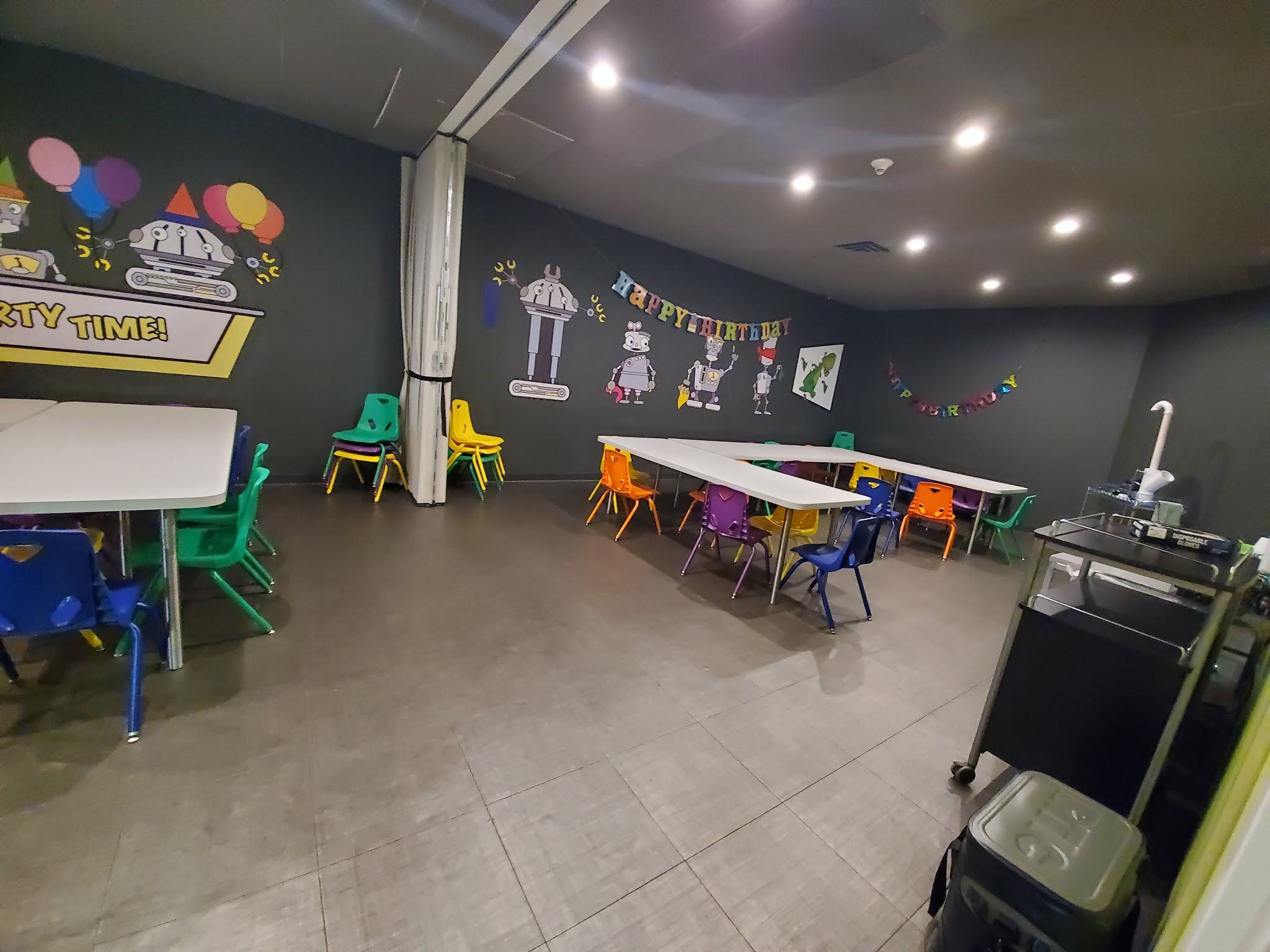 Play St. Louis: Myseum, Town and Country