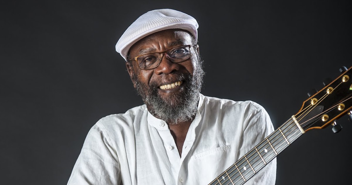 Reggaediscography: CLINTON FEARON - DISCOGRAPHY: (Reggae Singer)