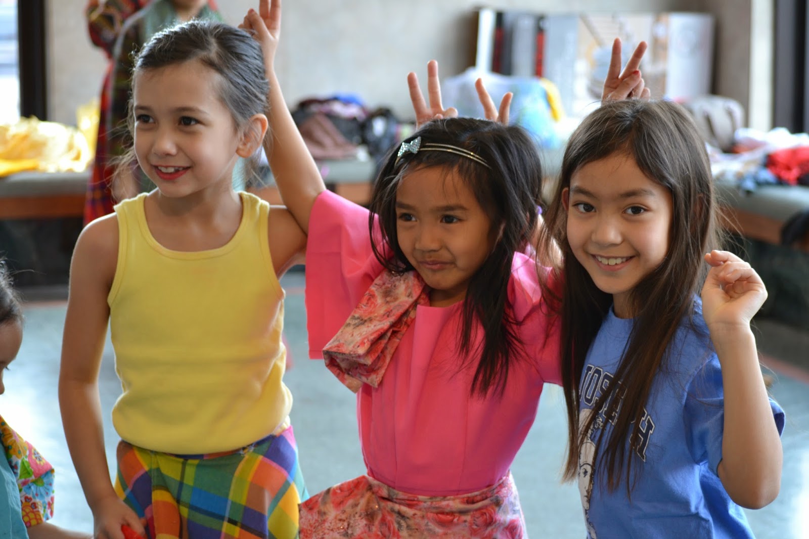 Travels and Wandering: Festival of Nation 2014 #Part 2 Filipino Groups