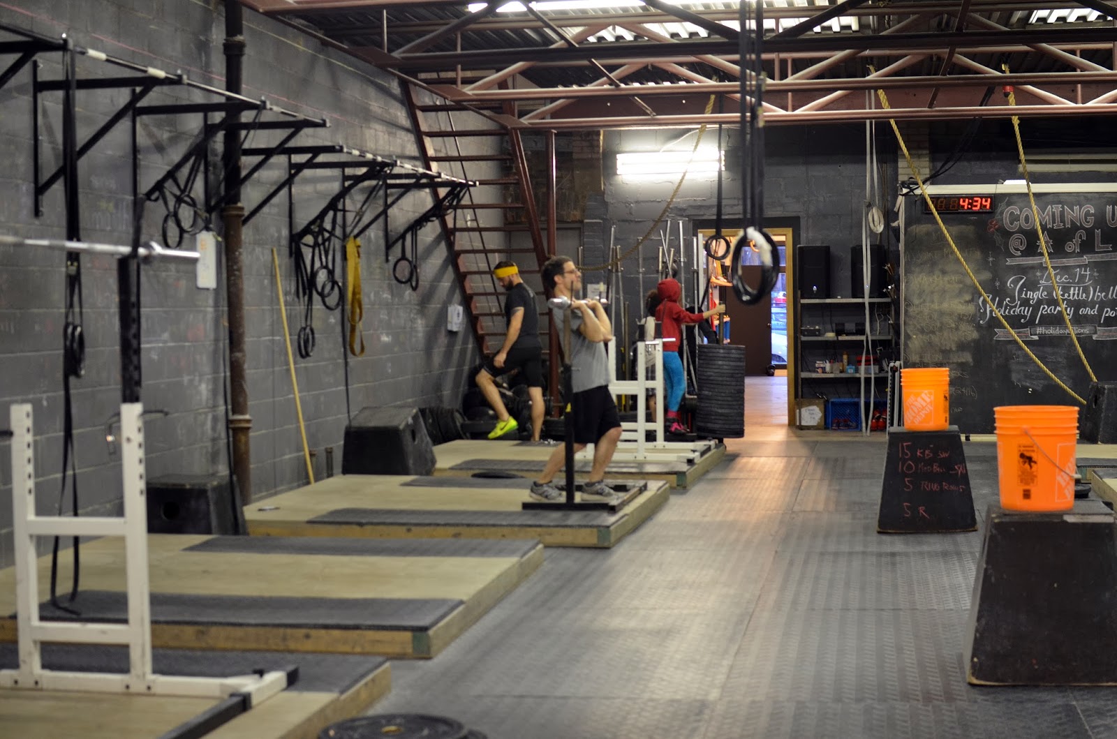 Jes' CrossFit Blog: Academy of Lions