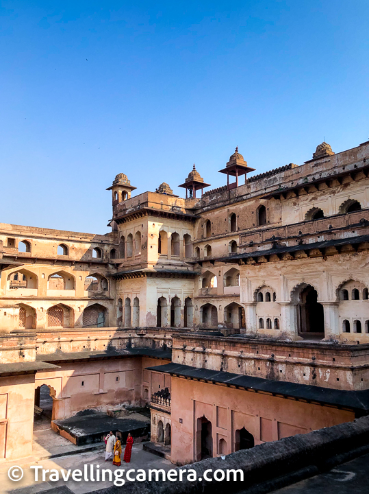 The Marvels of the Orchha Palace Complex || A Stunning, Solid & Complex ...