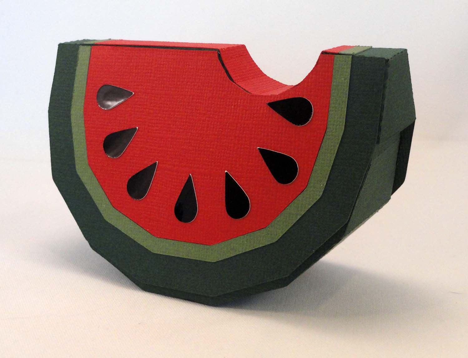 Needles 'n' Knowledge: 3D Watermelon Slice Box Papercraft Tutorial
