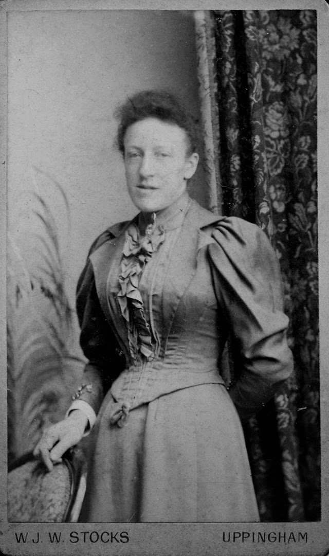 50 Classic Portraits of Pretty Victorian Ladies ~ Vintage Everyday