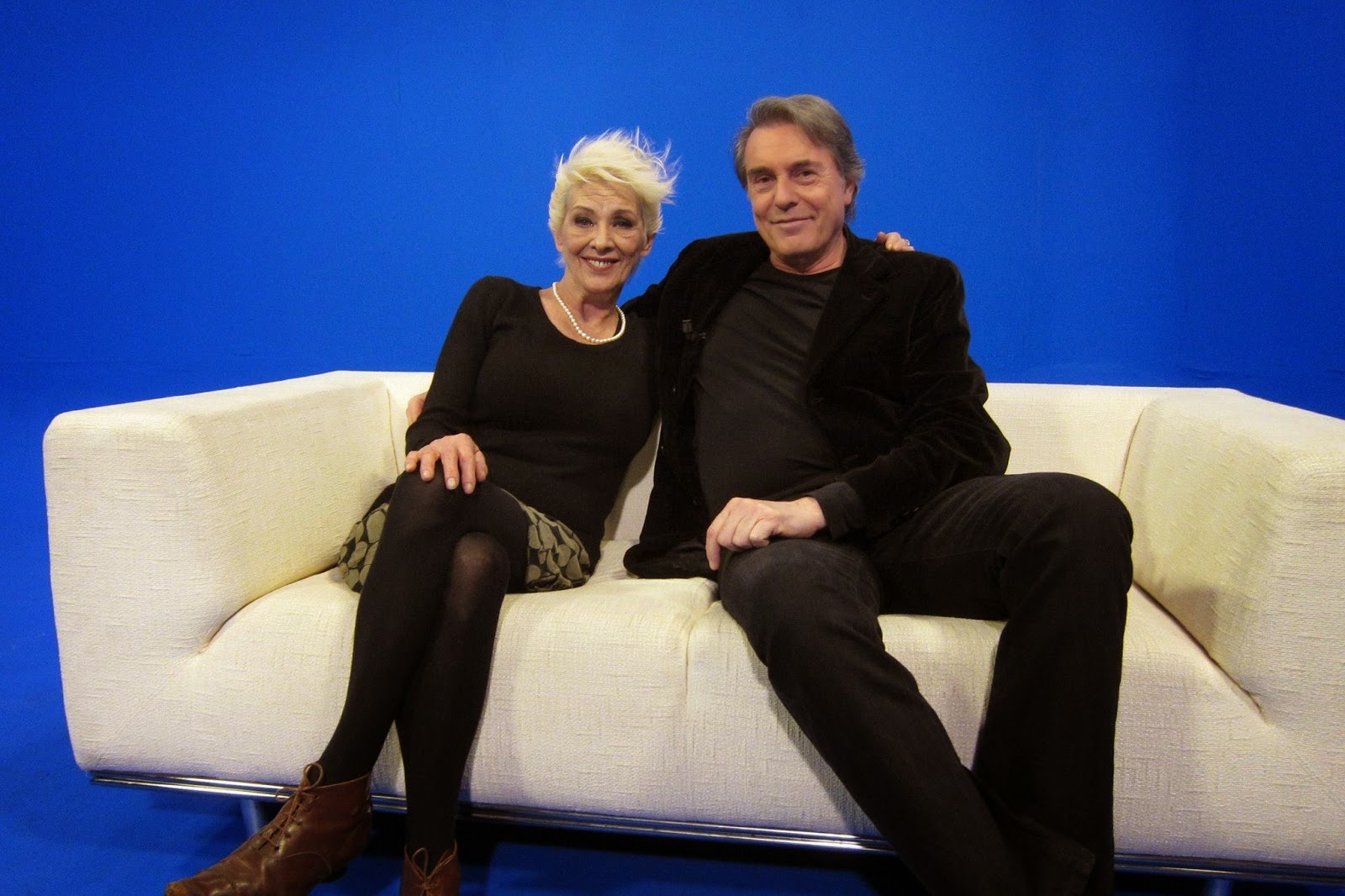 Krisma Music: Carlo Massarini intervista Christina Moser a Ghiaccio ...