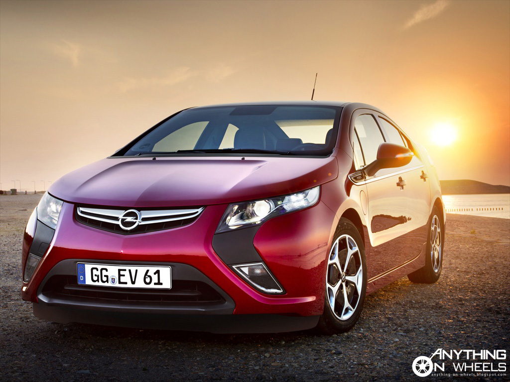 ANYTHING ON WHEELS: 2012 European Car of the Year is Opel Ampera