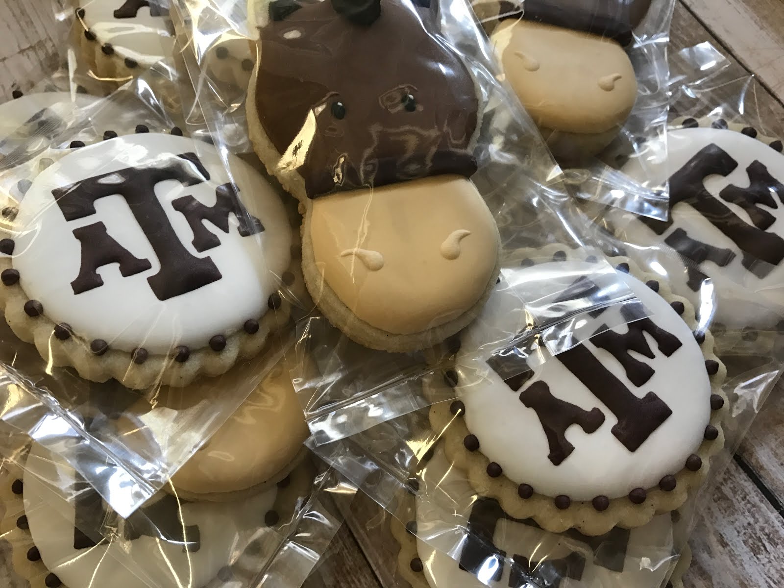 Aggie Pony Birthday | The Aggie Cookie Company
