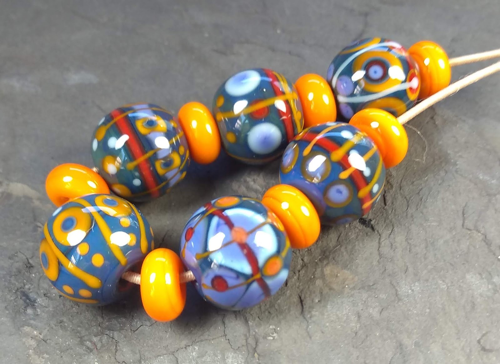Jolene Beads: 2019 Gallery - Tiny beads packed with detail