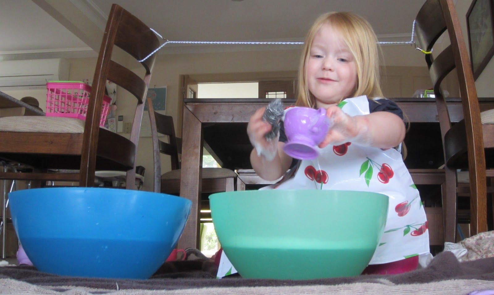 Learn with Play at Home: Pretend Play meets Water Play. Washing up for ...