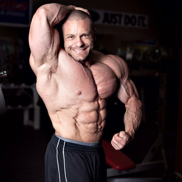 Worldwide Bodybuilders: Crazy American bull Marc Lobliner