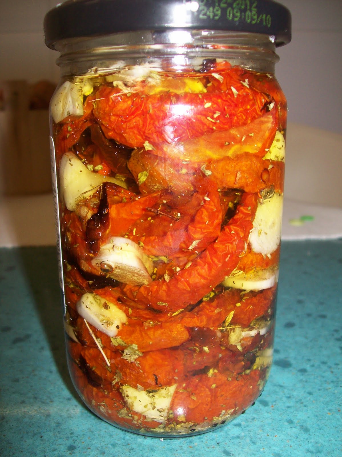 LA CUINA DE LA KA: TOMATES SEMI-SECOS EN CONSERVA