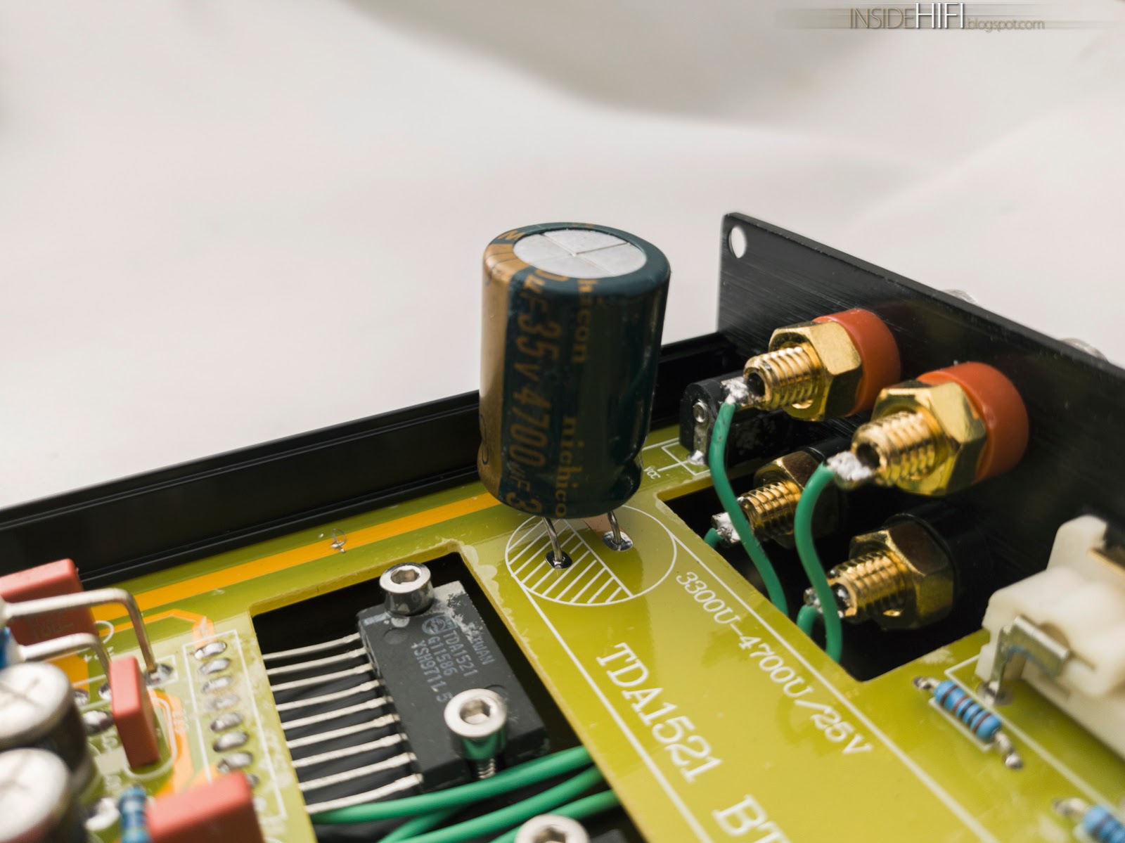 Inside Hi-Fi: Nobsound TDA1521 amplifier