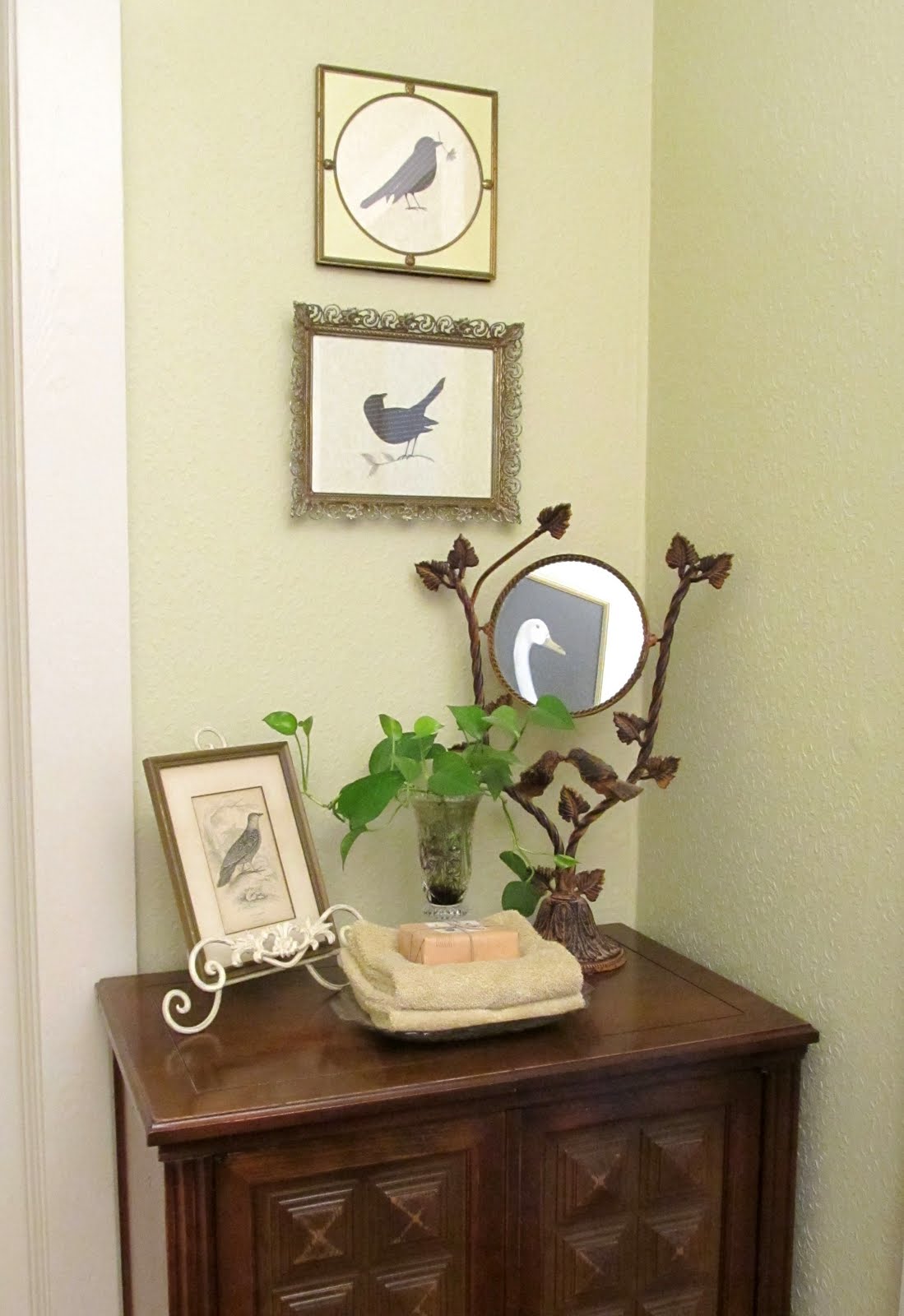 Cottage Hill: Ballard Bird Knock-offs (with printable pattern)