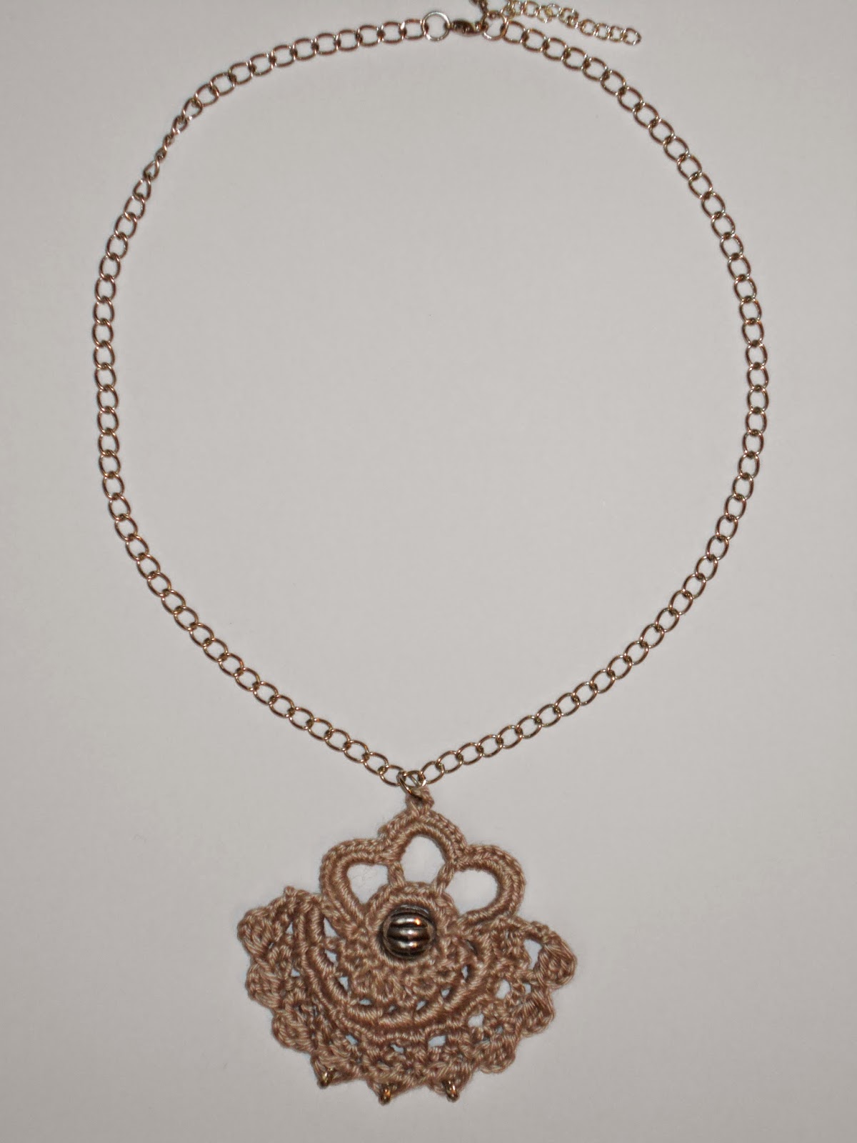 Eda HM: Coliere crosetate