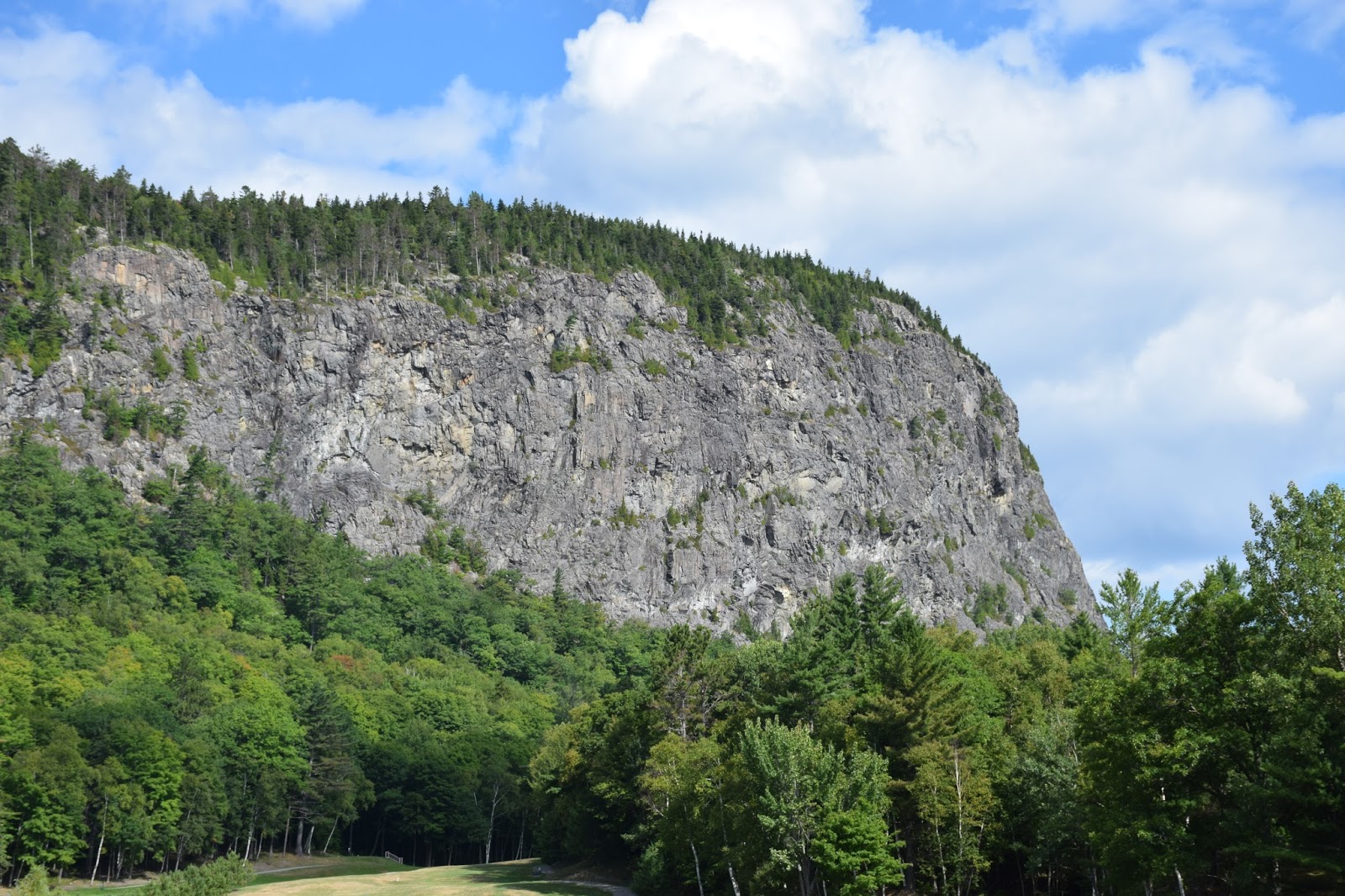 Those Who Wander: Mount Kineo - Carriage Trail