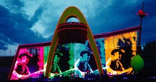 U2 Sombras e Árvores Altas - Blog: The Edge fala sobre 'PopMart: Live ...