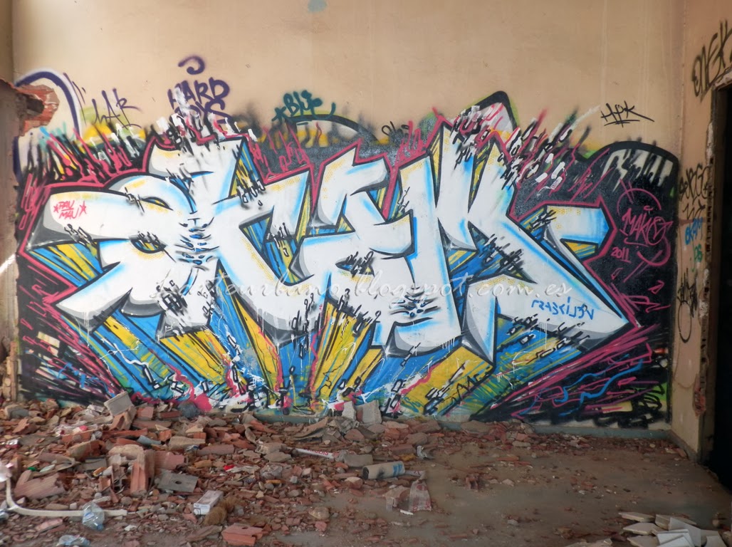 @streetartJO53: Graffitis por el Barrio del Camí de Vera