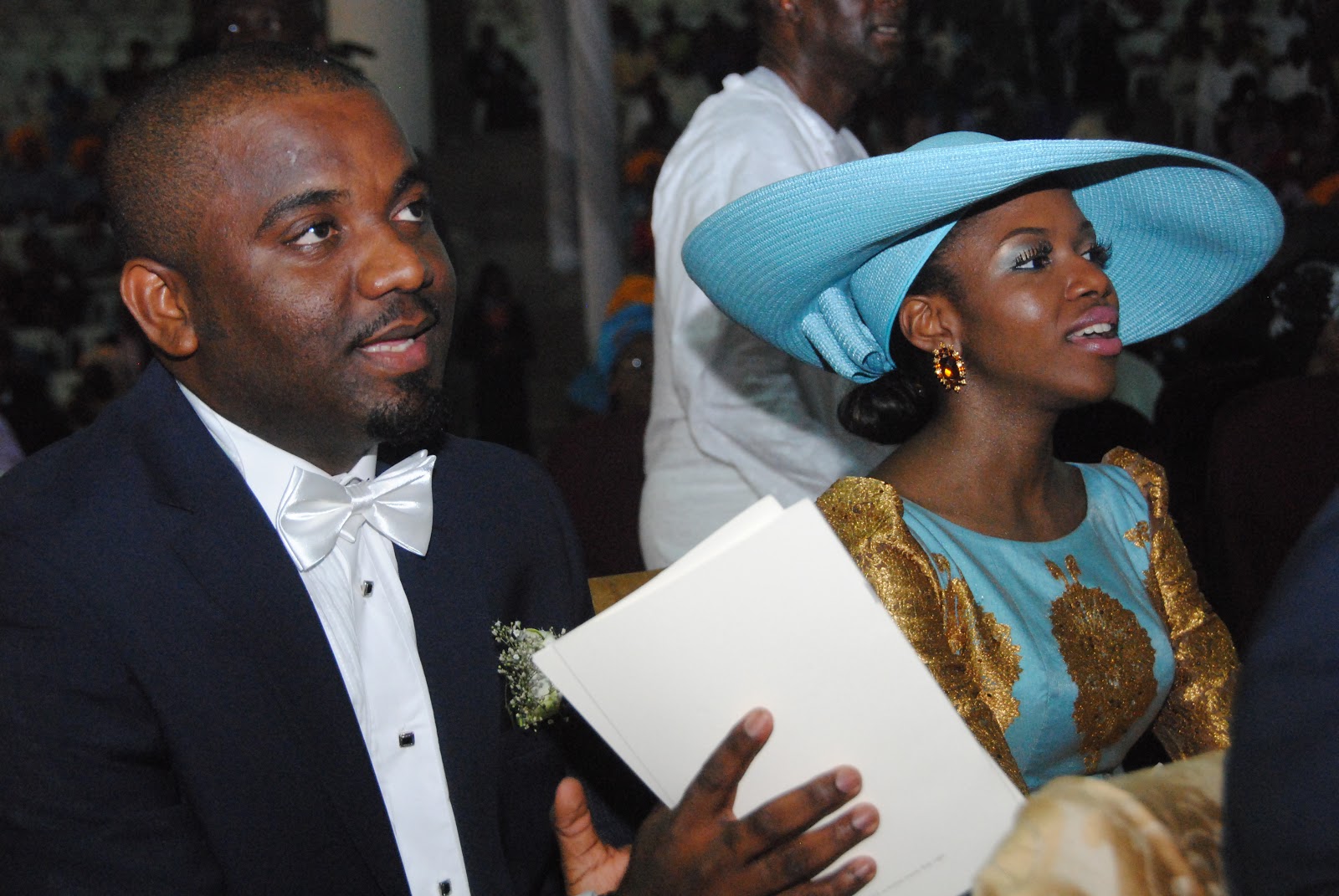 Welcome to Davies Angela Blog: Toluwani Odukoya weds in grandstyle