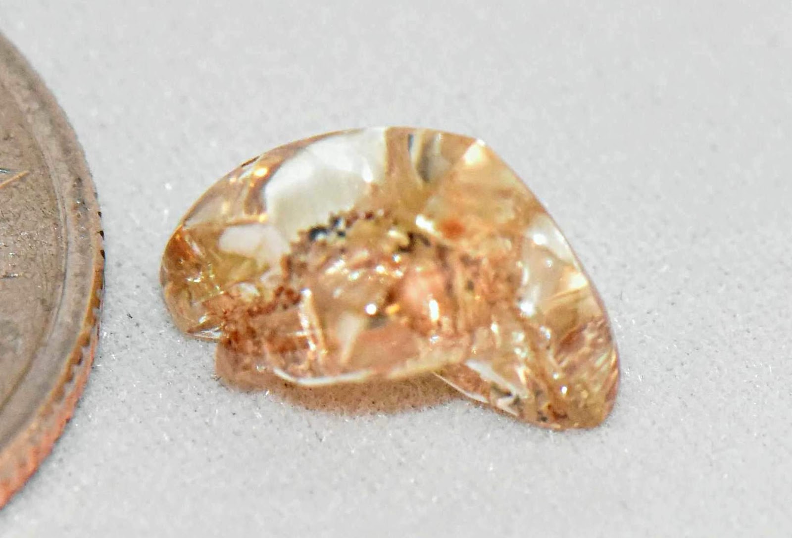 Texas Woman Finds 3.72-carat Diamond at Arkansas State Park - Geology In