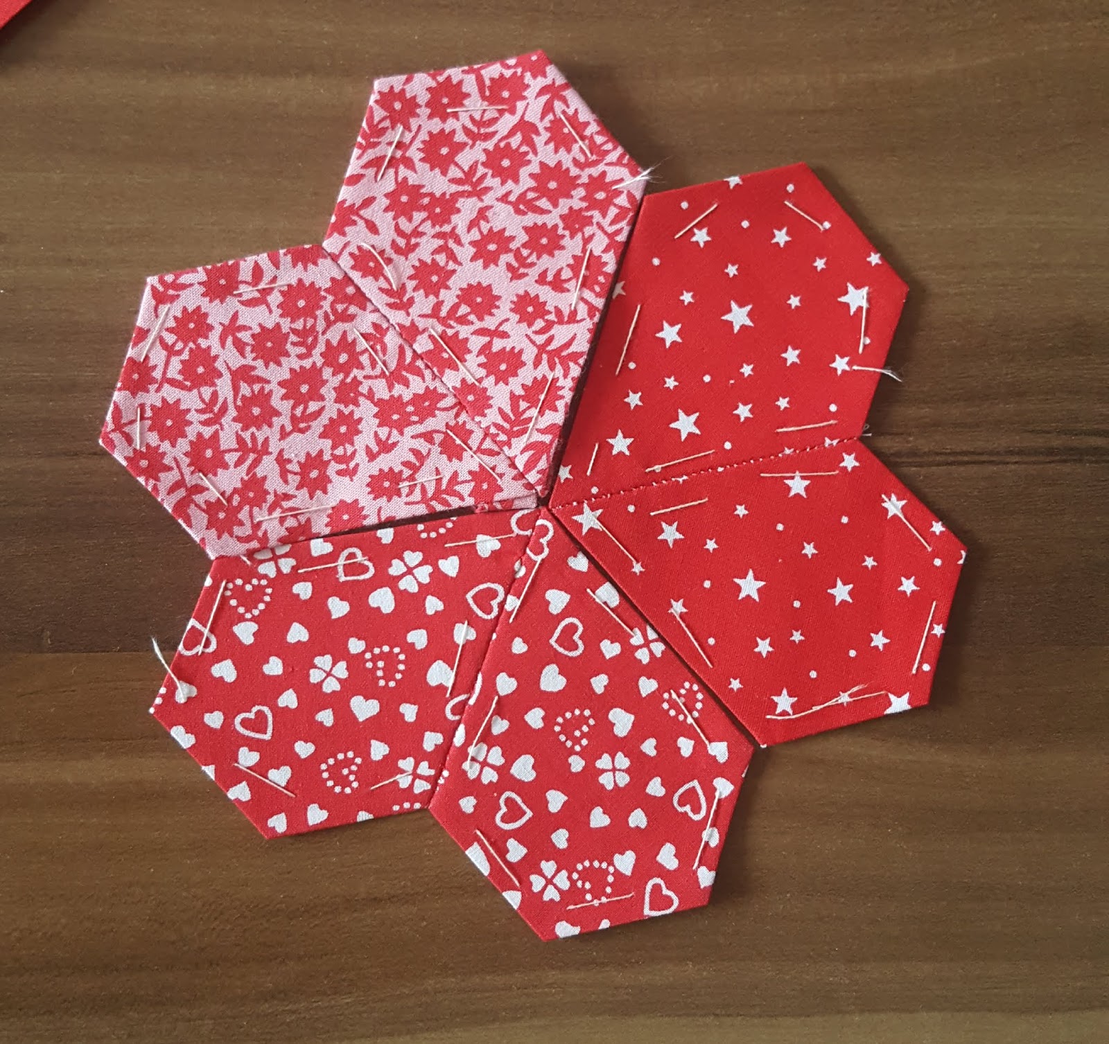English Paper Piecing Hearts All About Patchwork And Quilting english-paper-piecing-hearts-all-about-patchwork-and-quilting