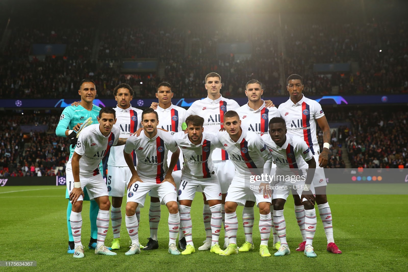 Kit Design, by eroj: 2019-20 PSG (Home, Away e Third)