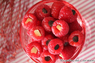 Frambuesas rellenas de chocolate