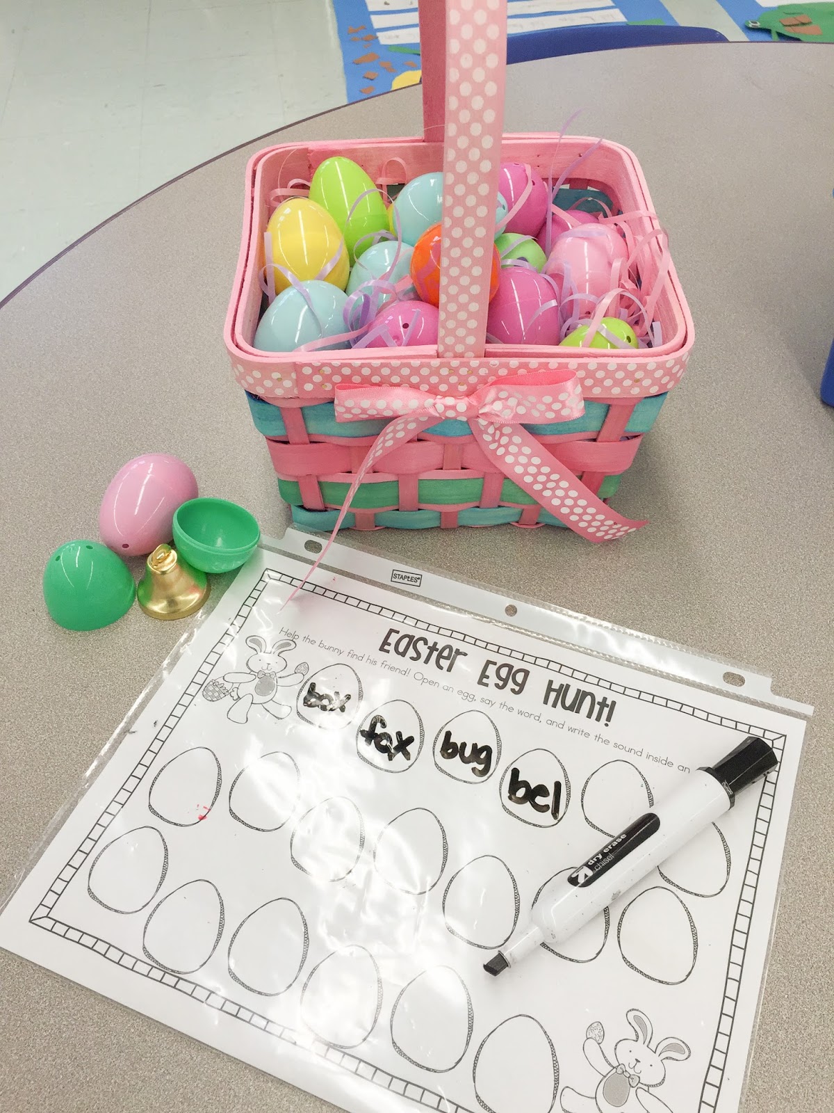 Mrs. Ricca's Kindergarten: Easter Fun & Freebies!