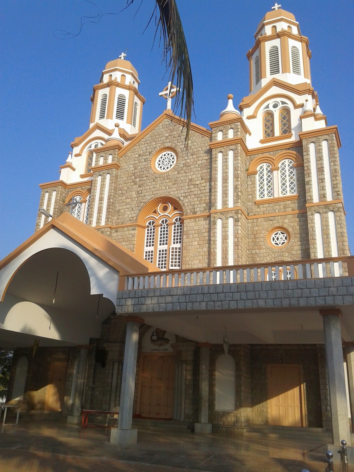 Trivandrum Holy Mass Timings : St.Mary's Cathedral, Pattom Mass timings