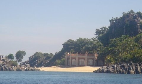 Marinduque: The Heart Shaped Island