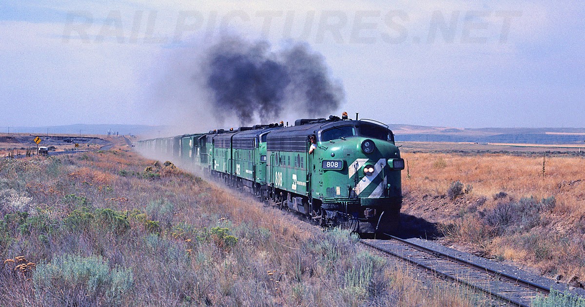 Big Bend Railroad History: BN F Units Between Cement And Hartline