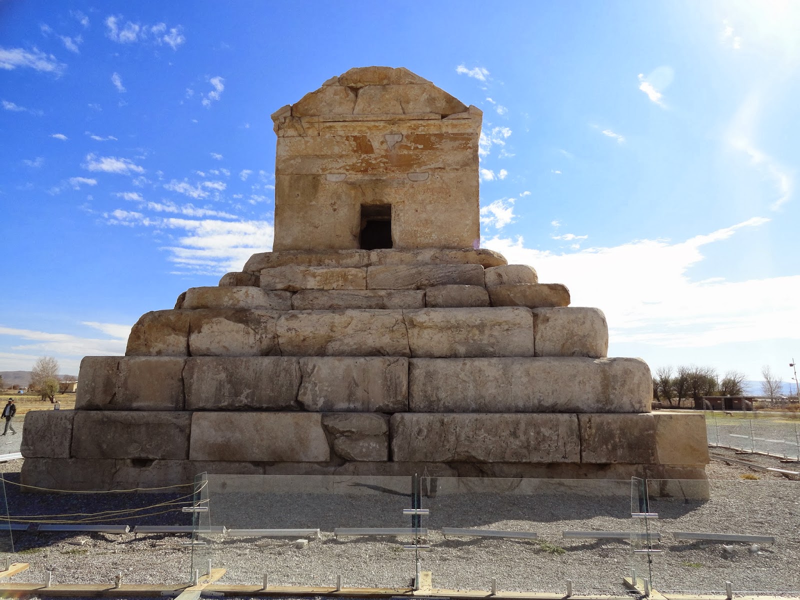 dmdariush: Photography by me numbers:43 Photos of tomb Cyrus the Great ...