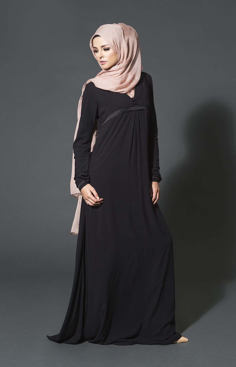 15+ Contoh Model Baju Abaya Modern Terkini