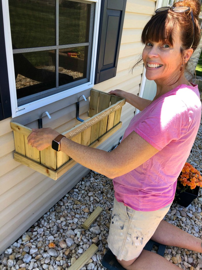 DIY Wood Window Boxes For $5!! | The Stonybrook House