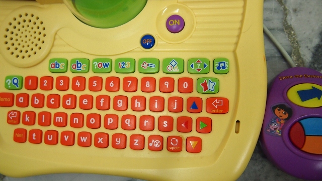 JuaiMurah: Vtech Dora Explorer Laptop