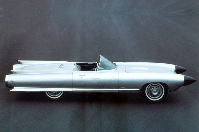 1959 Cadillac Cyclone Concept, an Indication of the United States ...