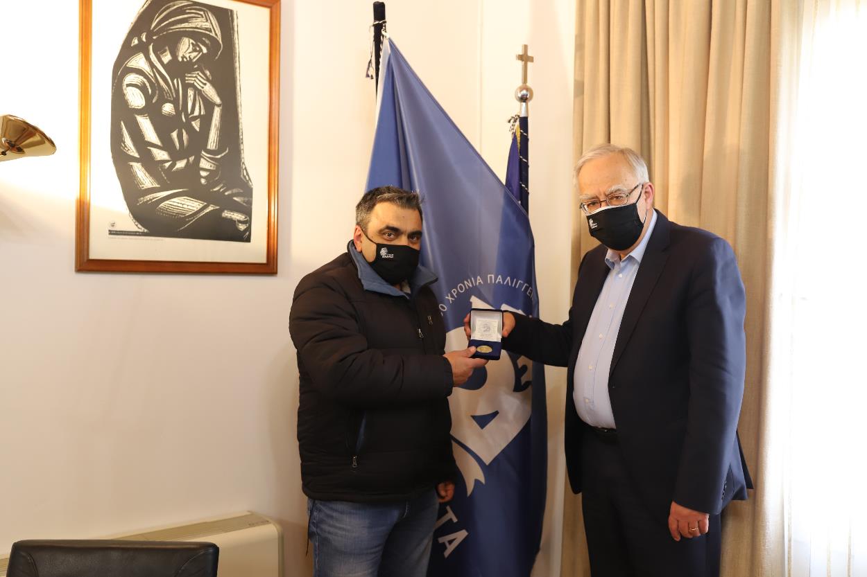 Τιμής Ένεκεν στο ΚΑΛΑΒΡΥΤΑ-NEWS - ΚΑΛΑΒΡΥΤΑ - NEWS