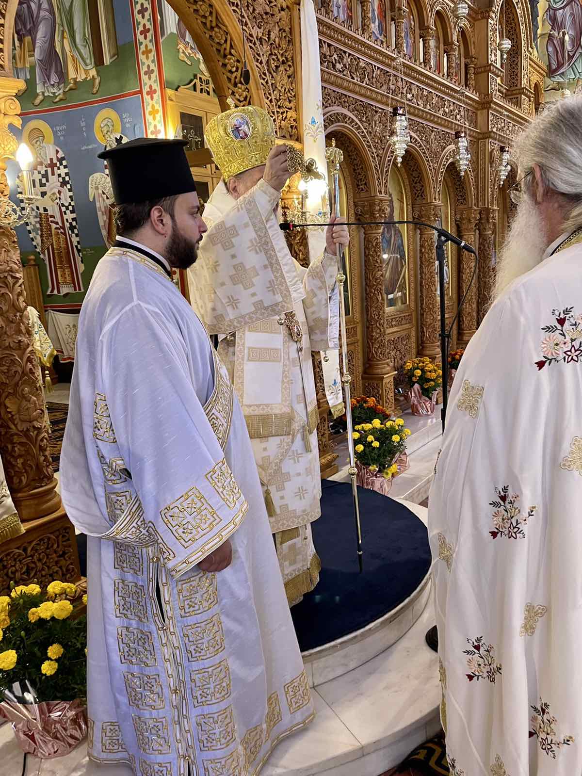 Ἱ.Μονή Ἀσωμάτων Πετράκη: ΚΥΡΙΑΚΗ ΤΗΣ ΠΕΝΤΗΚΟΣΤΗΣ ΣΤΟΝ Ι.Ν. ΑΓΙΑΣ ...