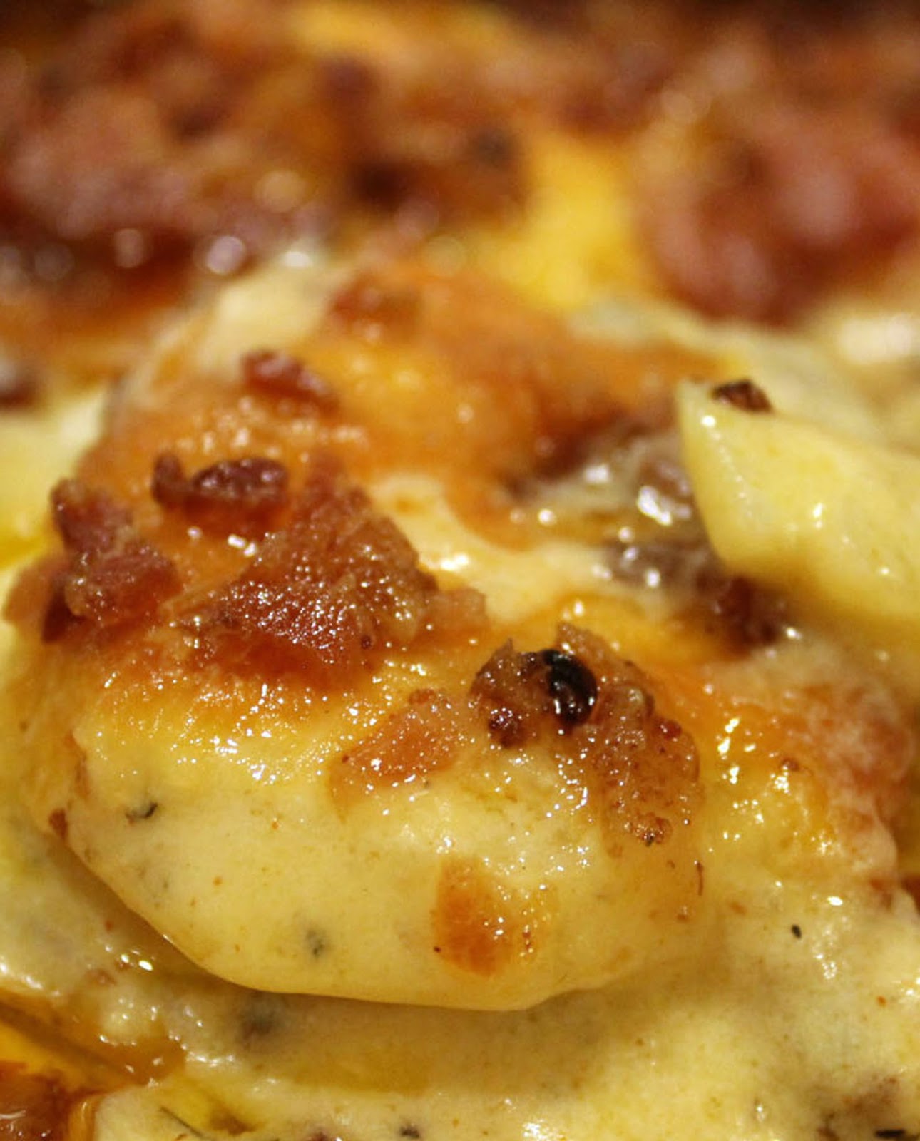 Cooking With Mary and Friends: Cheesy, Creamy Scallop Potatoes with Bacon