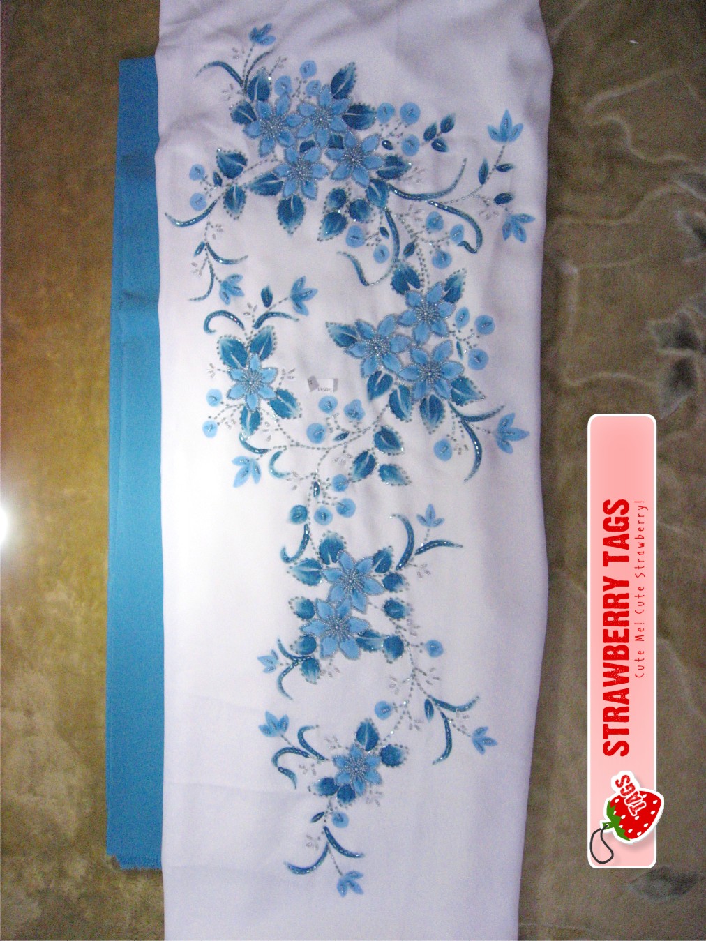 ~StrawBerry TaGs~: Kain Bunga Manik...