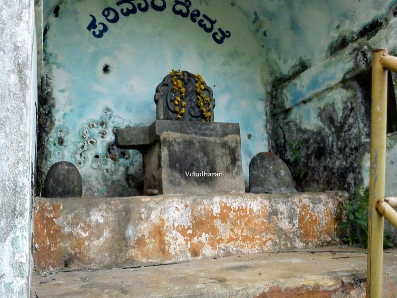 A Wandering Heritager: Sri Mahabaleshwar Temple / Samasthan ...